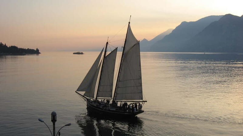 Malcesine: Fireworks Evening Cruise