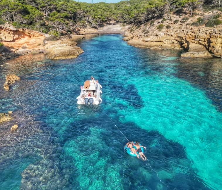 Mallorca: Private Watersports Boat. LUNCH Drinks SUP, Tubing