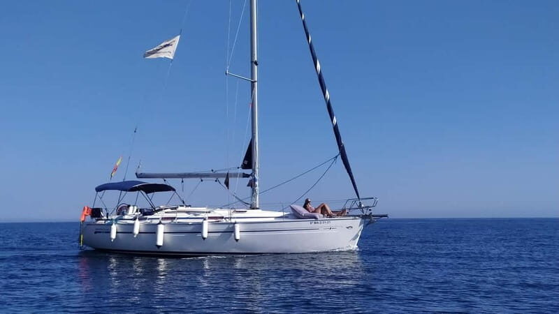 Marbella: 2 hour shared Sailing Experience