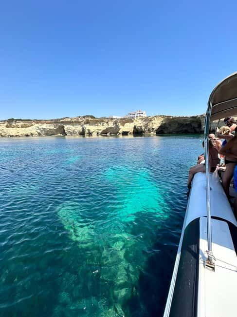 Marzamemi: Private Tour to Ciriga Sea Stacks with Aperitif