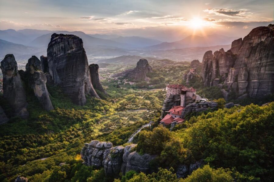Meteora Evening Tour with Breathtaking Sunset View