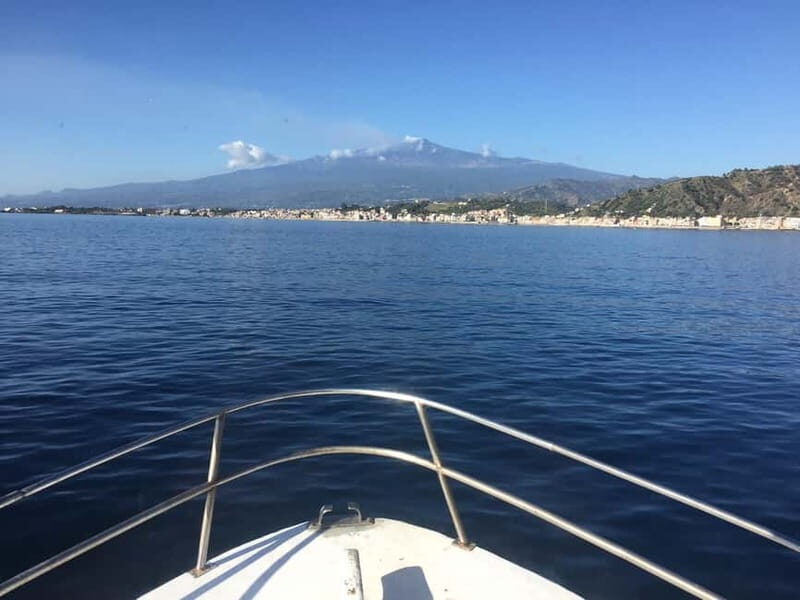 Mini-cruise Isola bella with snorkeling from Giardini Naxos
