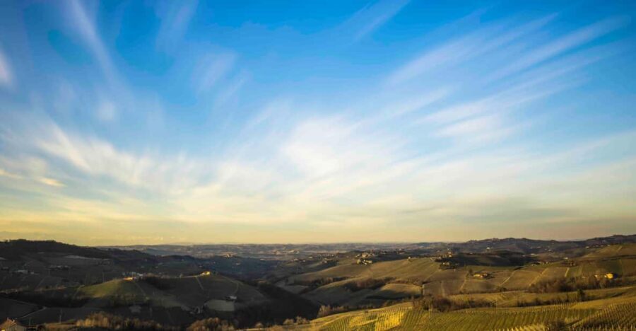 Monforte d'Alba: Jacuzzi Ritual with Wine Tasting