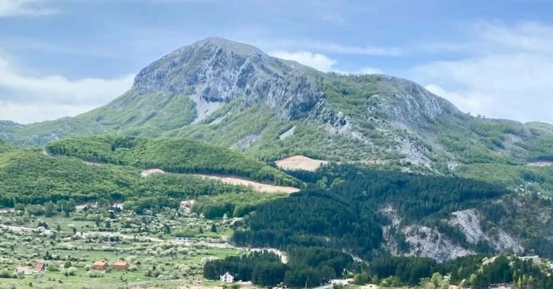 Montenegro: Njegui Pestingrad Peak Hiking Tour