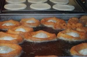 Munich: Guided Food Walking Tour with Beer Tasting