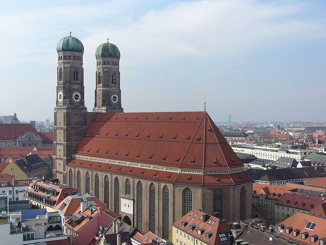 Munich: Walking Tour Old Town and Viktualienmarkt