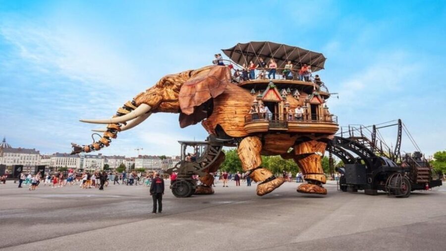 Nantes : Must-see Attractions Walking Tour