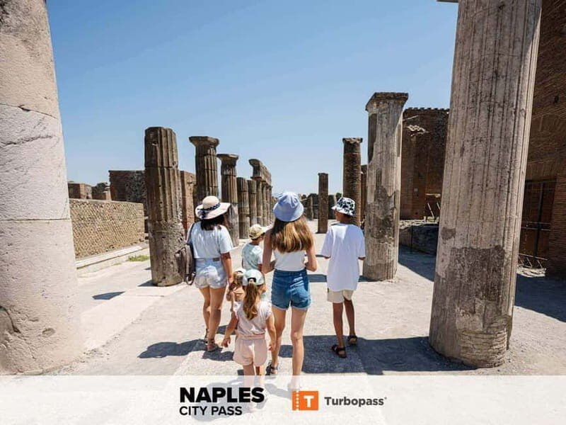 Naples: City Pass with guided tours, Pompeii & Underground