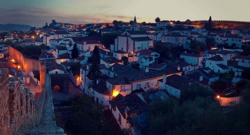 Nazaré, Alcobaça and Óbidos on a Luxury Mercedes - How the Day Unfolds: Timing and Flow