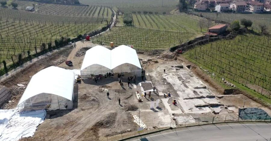 Negrar: Roman Villa Mosaics Tour & Valpolicella Wine Tasting