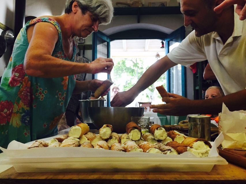 Noto: Highlights Experience tour Cooking from Farm to Fork