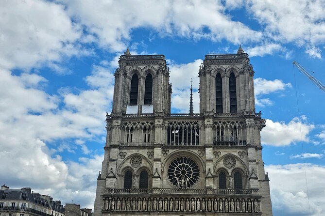 Notre Dame Outdoor Walking Tour + Skip The Line Sainte Chapelle. - Key Points
