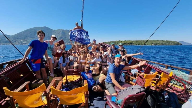 Nydri: Sailing Through History. Daily Cruise with Beach BBQ