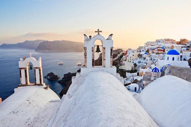 Oia Sunset Roundtrip Transfers - What Is the Oia Sunset Roundtrip Transfers?