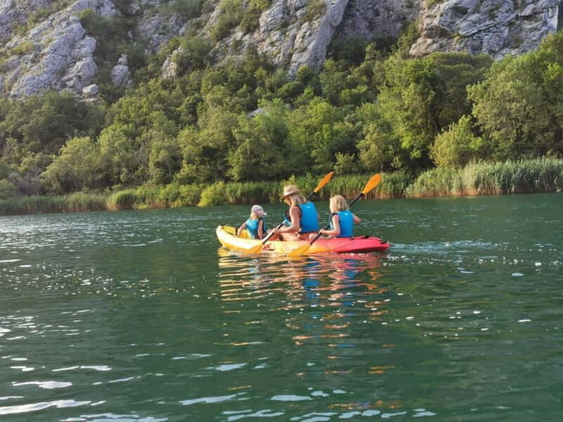 Omi/Split: 4h Kayaking in Cetina Protected Nature Park Area