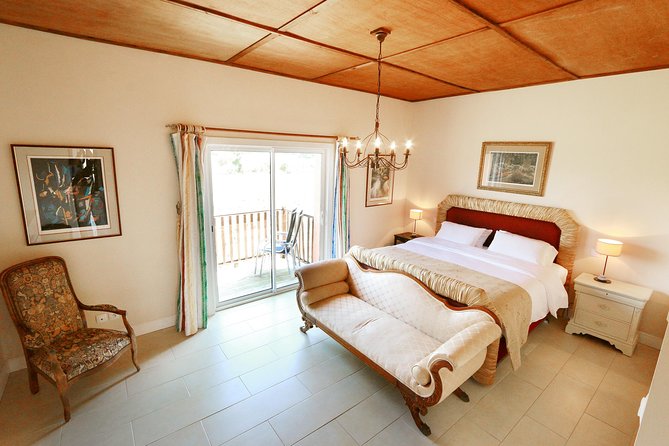 One Night Stay, Wine Tour, Wine and Dine for Two guests - Introduction