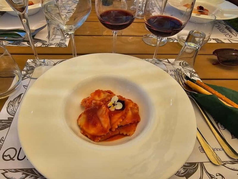Organic Lunch With Wine Tasting from Pompeii