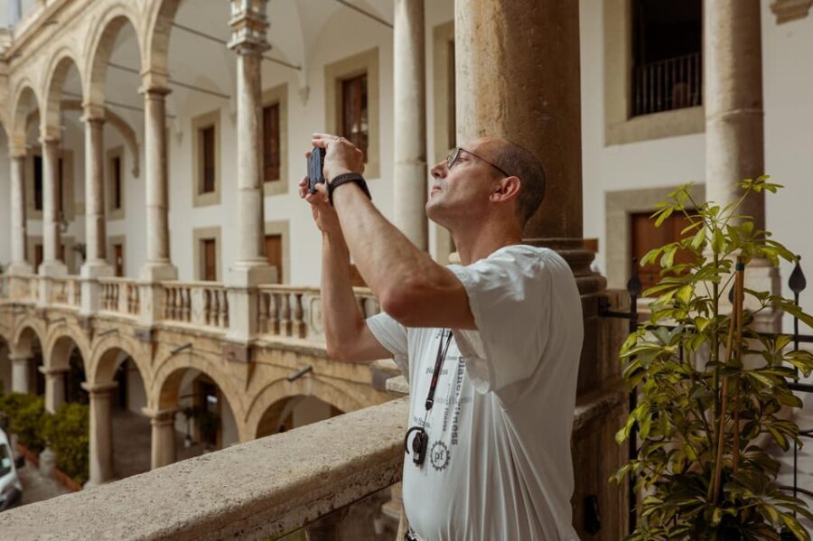 Palermo: City & Palazzo dei Normanni Guided Walking Tour