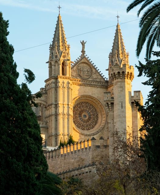 Palma: "History & Beauty" Eco-Friendly E-Scooter Tour