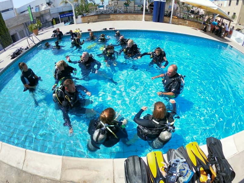 Paphos: Discover Scuba Diving Half-Day Tour