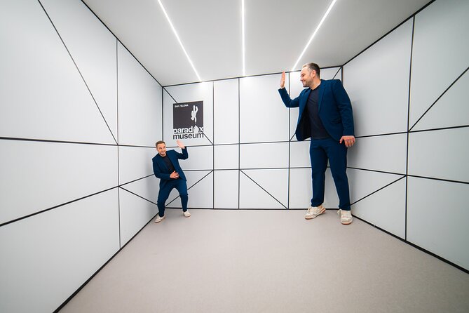 Paradox Museum Barcelona a Mind-twisting Experience - Key Points