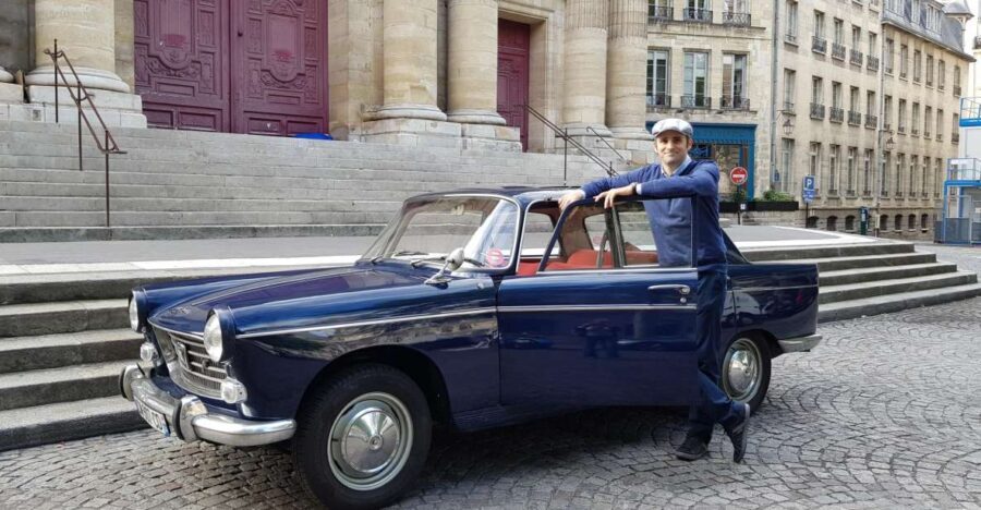 Paris: 1-Hour Tour in a Vintage Car