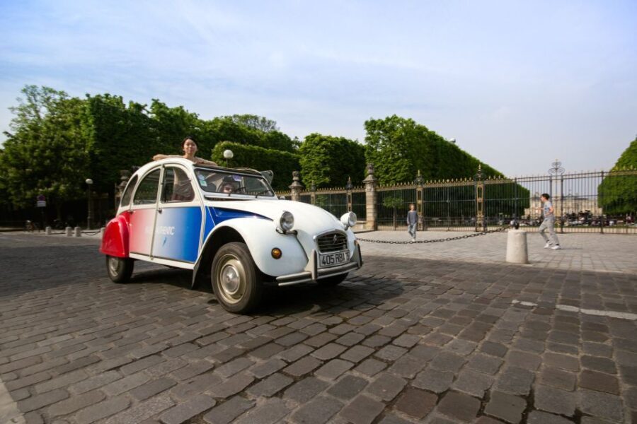 Paris: Classic Sites Tour by Vintage Citroen 2CV - An In-Depth Look at the Experience