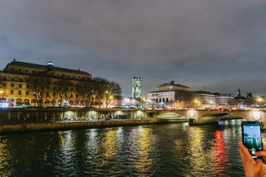 Paris: Dark History and Ghostly Guided Walking Tour