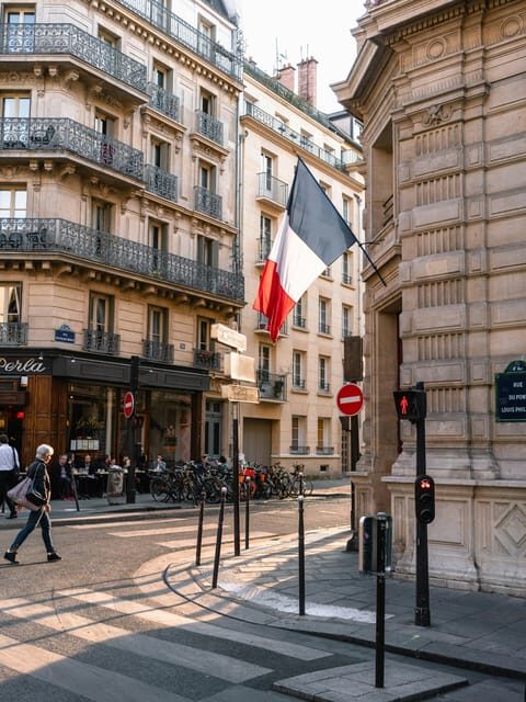Paris in Winter: 3 days of adventure with a local guide