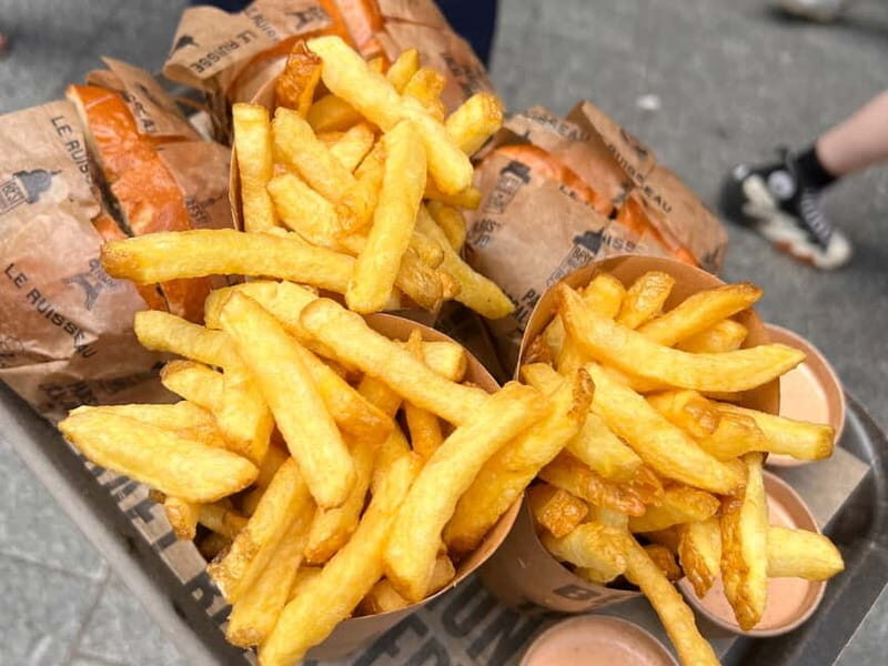 Paris: Le Marais Guided Food Tour with Tastings