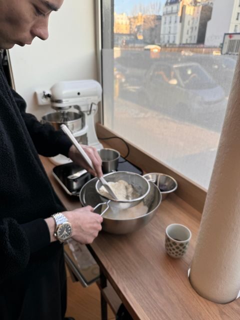 Paris: Macaron Baking Class in Central Paris