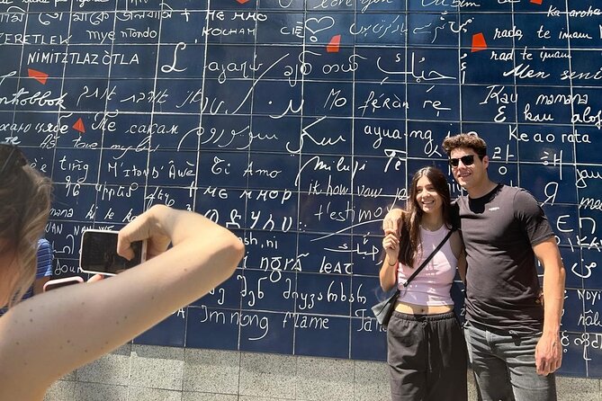 Paris: Montmartre Tour with Sacré-Cur and Optional Wine Tasting - Key Points