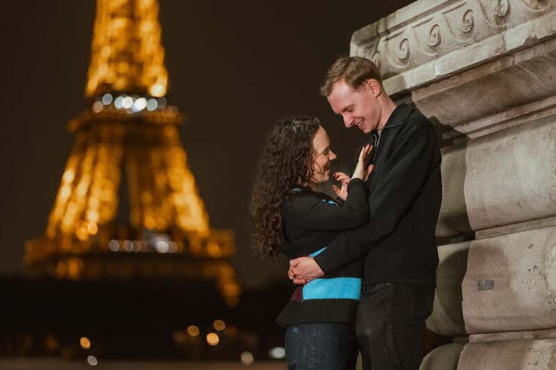 Paris photographer 1 hour near the Eiffel Tower or in Paris