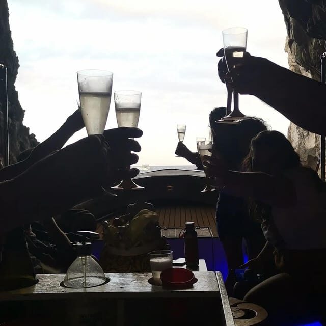 Pillirina, Ortigia, Sea caves: Boat Tour and Snorkeling - The Value of This Tour