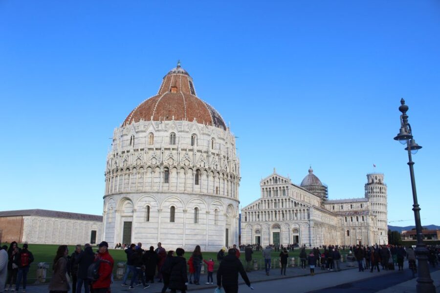 Pisa: Cathedral Guided Tour & Wine Tasting & Optional Tower