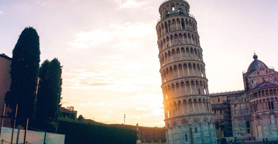 Pisa: Sightseeing Walking Tour