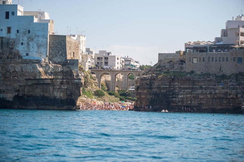 Polignano a Mare: Eco Boat Tour with Snorkeling and Caves