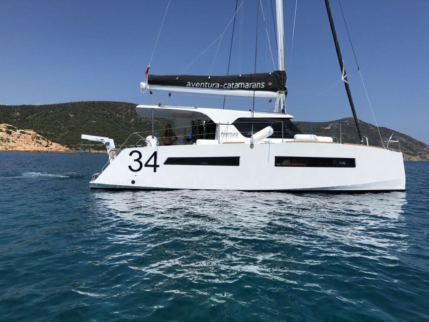 Polignano: Catamaran Cruise with Aperitif and Food