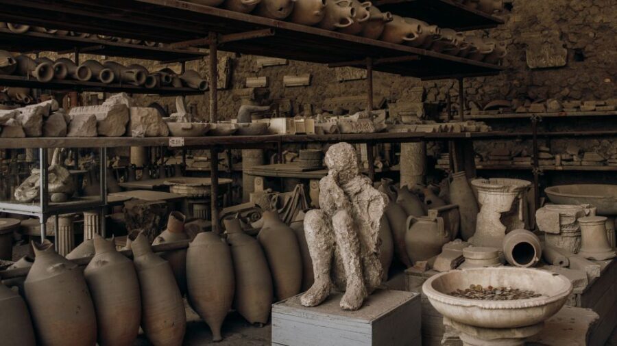 Pompeii: Skip-the-Line Guided Tour with Expert Archaeologist