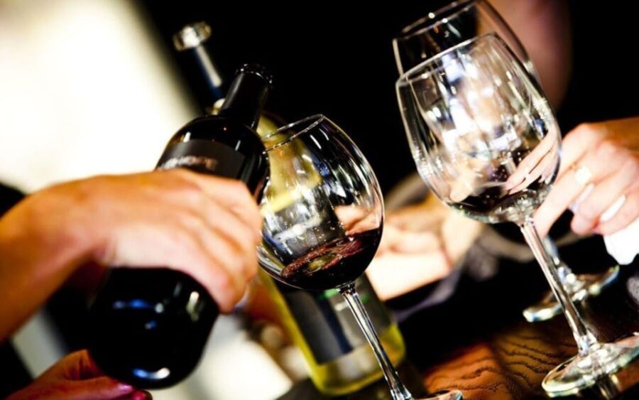 Pompeii Winery Tour, Tasting & Lunch