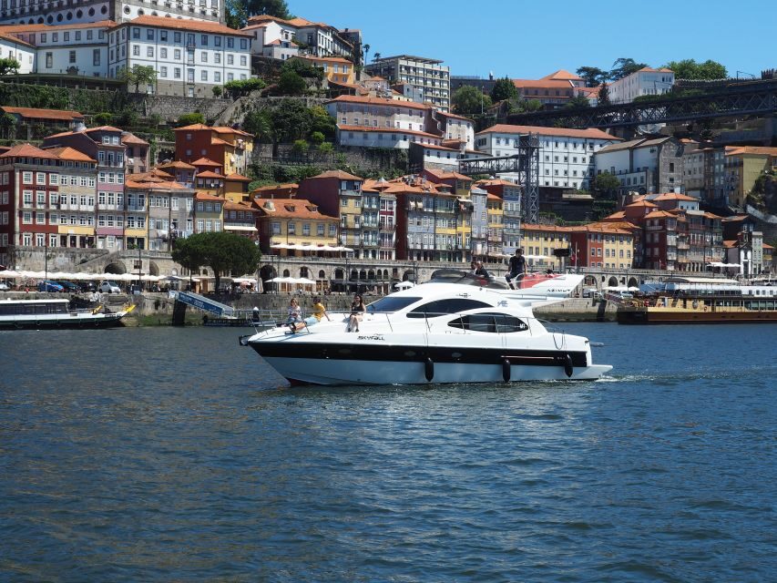 Porto: 6 Bridges Port Wine River Cruise with 4 Tastings