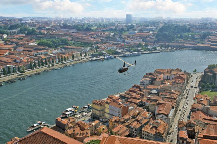Porto Atlântico Helicopter Tour