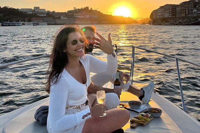 Porto: Private Yacht Cruise with Local Wines and Snacks - Introduction
