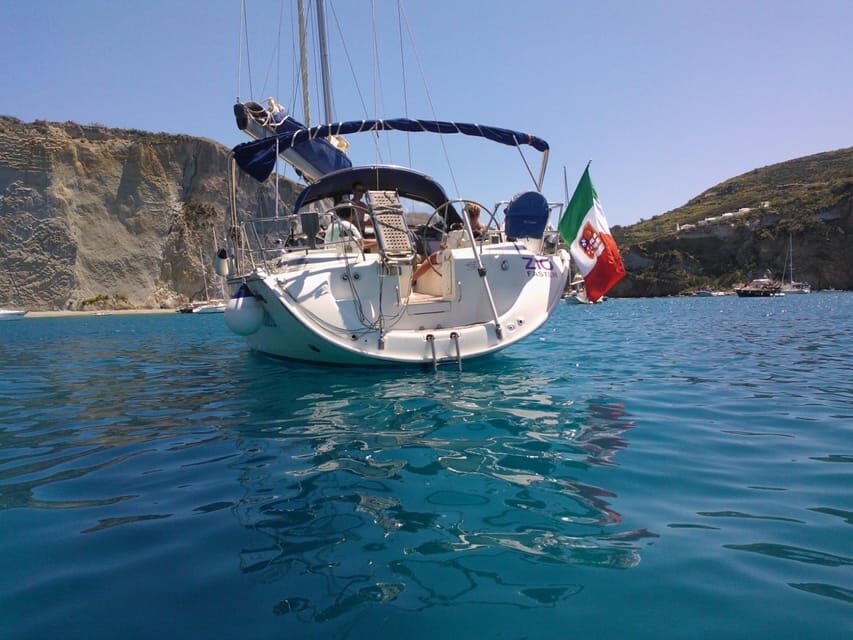 Porto San Paolo: Tavolara Island Sailboat Cruise with Lunch