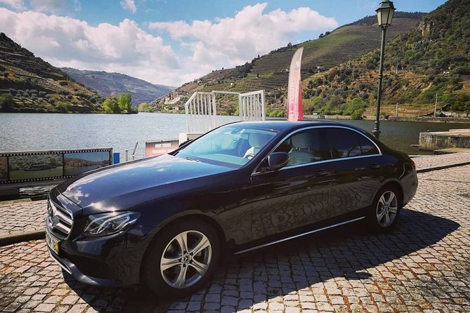 Porto to Madrid Up to 3 Stops: Aveiro, Salamanca & Ávila - Key Points