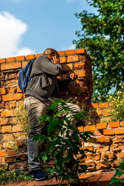 Poznan: Spy-Themed Walk & Game with Host/Guide