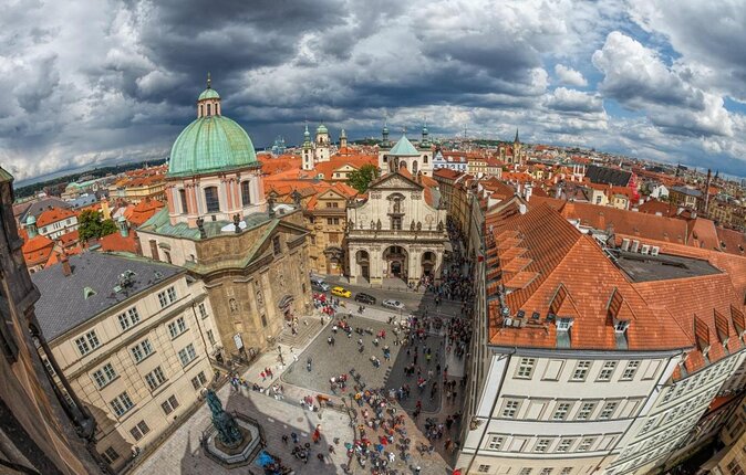 Prague City Tour with Virtual Reality - Who Will Appreciate This Tour?