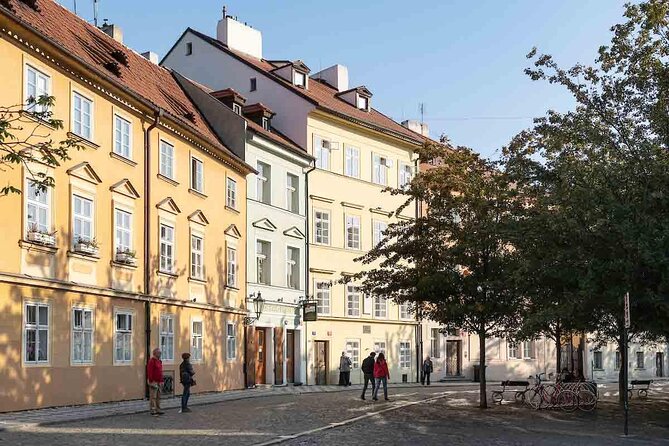 Prague: Combo 3h Tour by Segway and eScooter - Key Points