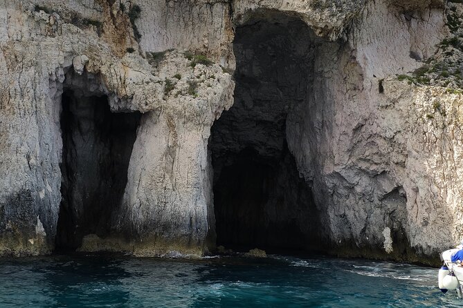 Private boat tour of the island of Ortigia and the sea caves - What the Tour Offers: An In-Depth Look