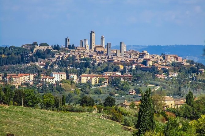Private Day Trip to Siena and San Gimignano from Rome - A Day in Tuscany: The Journey Begins in Rome